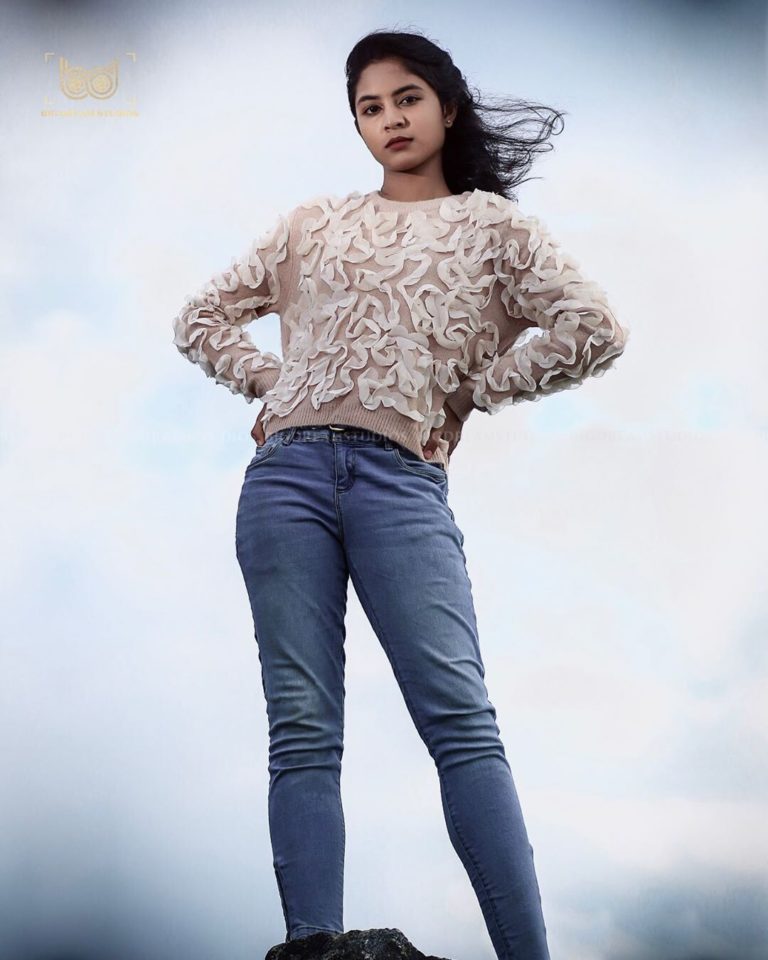 Hazel Shiny Biography, Latest Images, Movies, Family & Contact Details