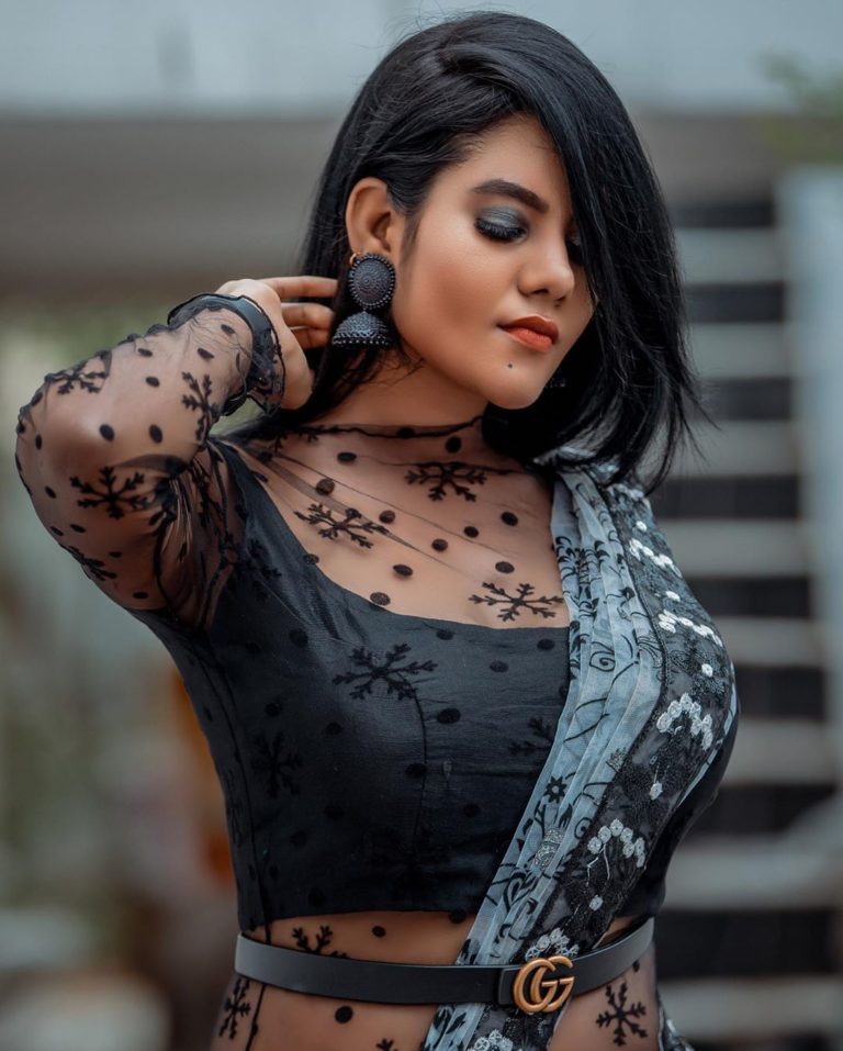 Nivisha (Actress) Biography, HD Images, Movies, Family, Serials & Contact