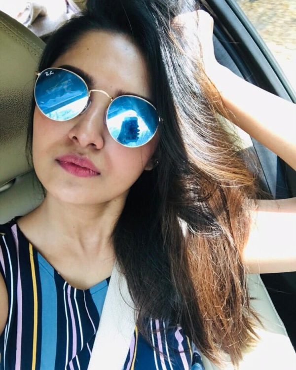 Vani Bhojan Biography, Age, Photos, Husband, Serials, Movies & Contact