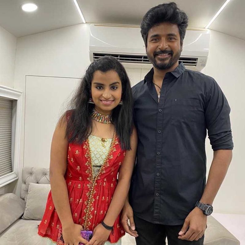 Sivaangi (Shivangi) Biography, Age, Shows, Family, Husband & Contact no